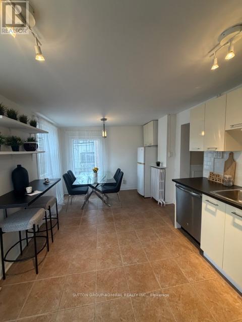 For sale: 117 BELLHAVEN ROAD, Toronto (Woodbine Corridor), Ontario ...