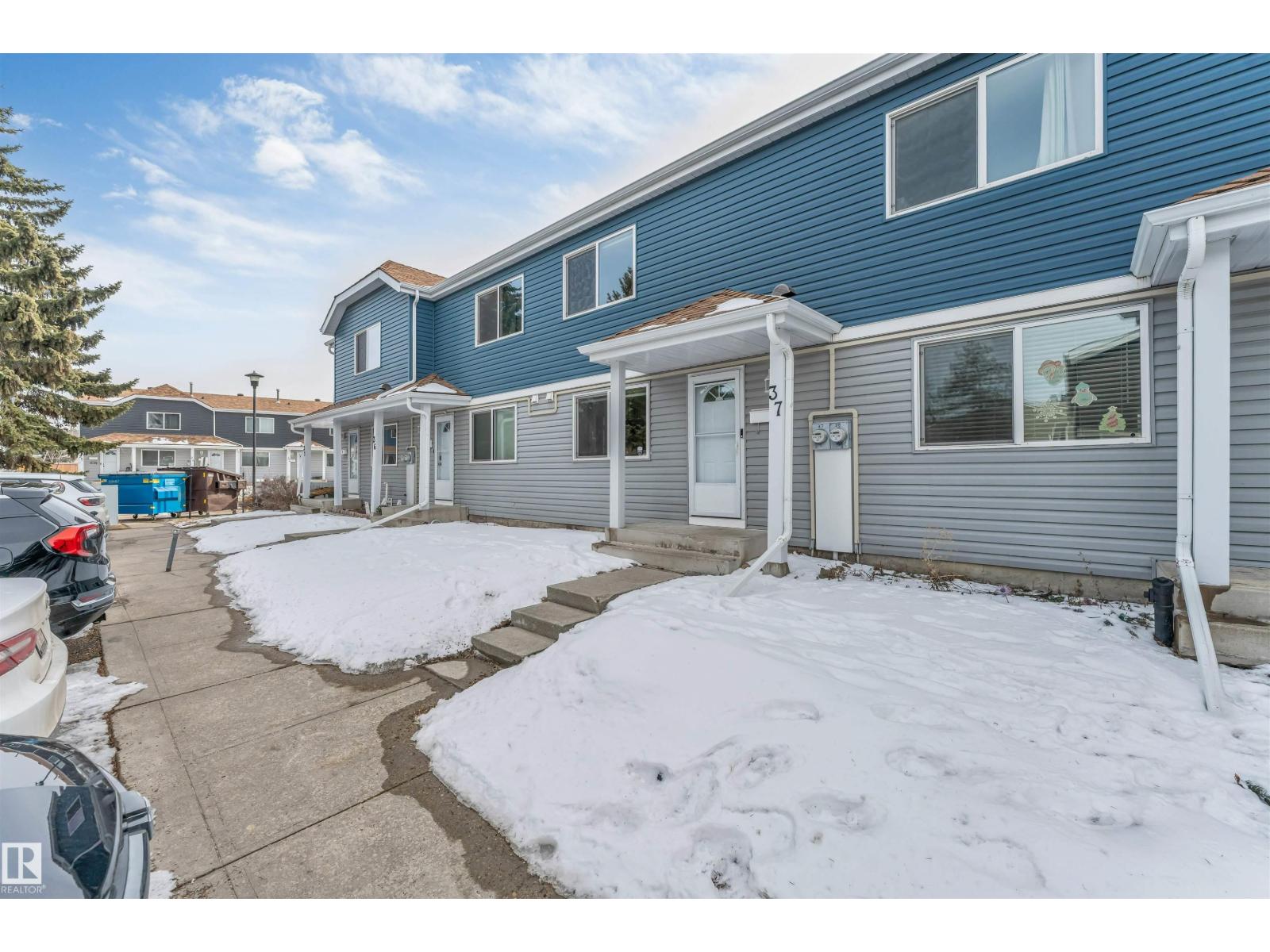 For sale: #37 1411 MILL WOODS RD E NW, Edmonton, Alberta T6L4T3 ...