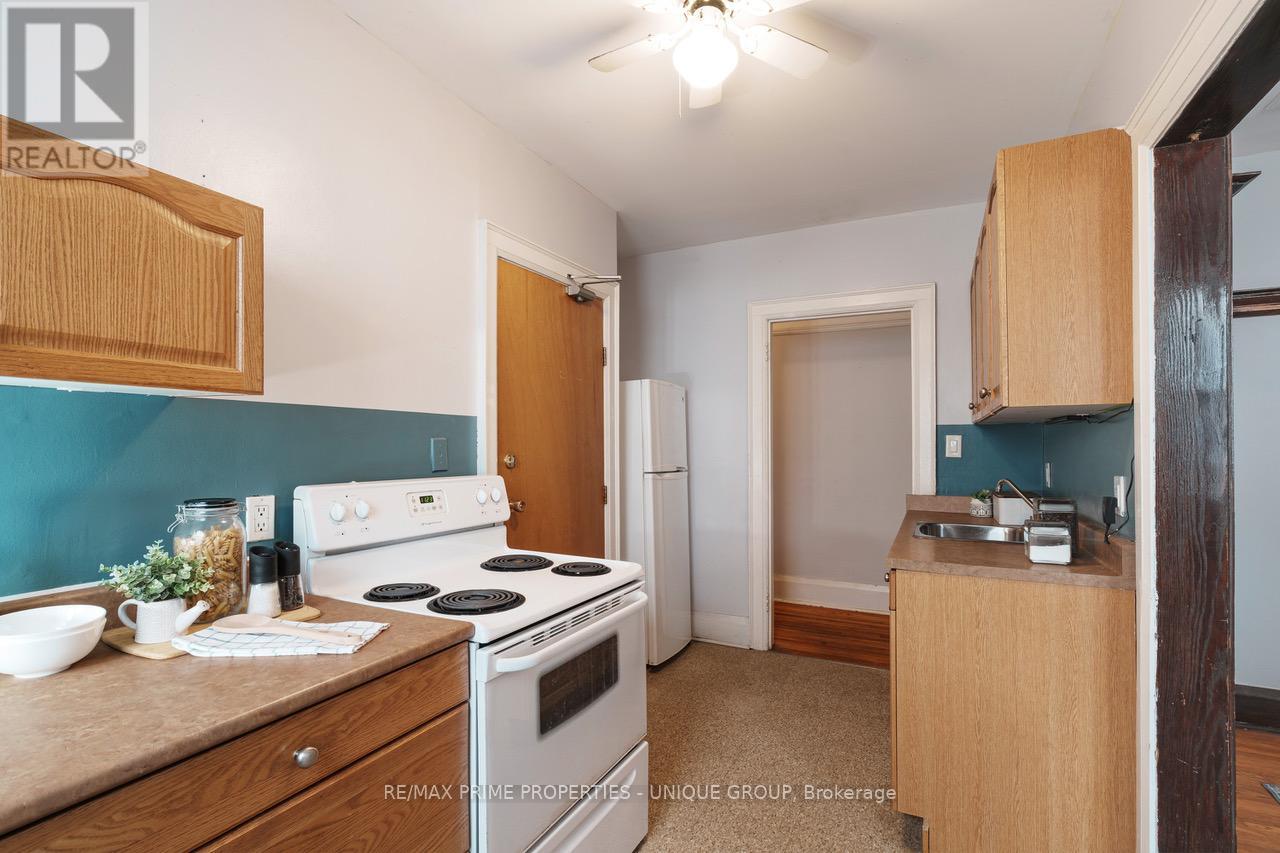 For sale: 1-3 BONFIELD AVENUE, Toronto (The Beaches), Ontario M4E1B9 ...