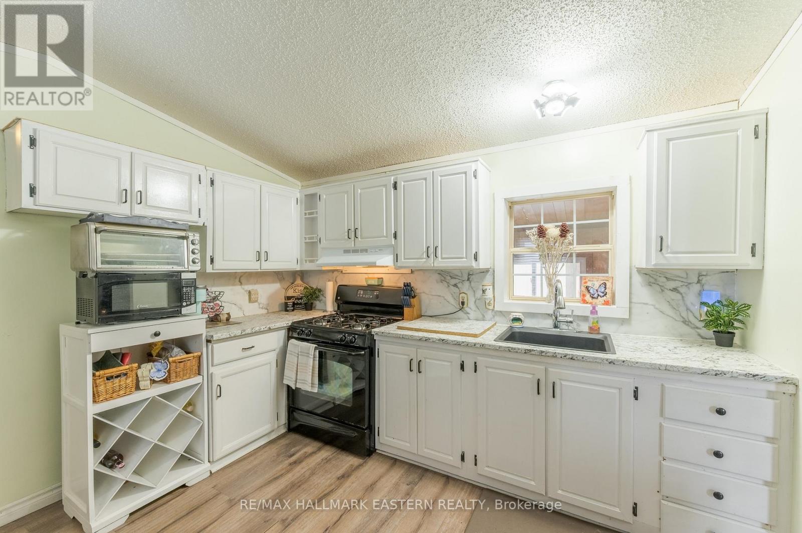 For sale: 26B - 2244 HERITAGE LINE, Otonabee-South Monaghan, Ontario ...