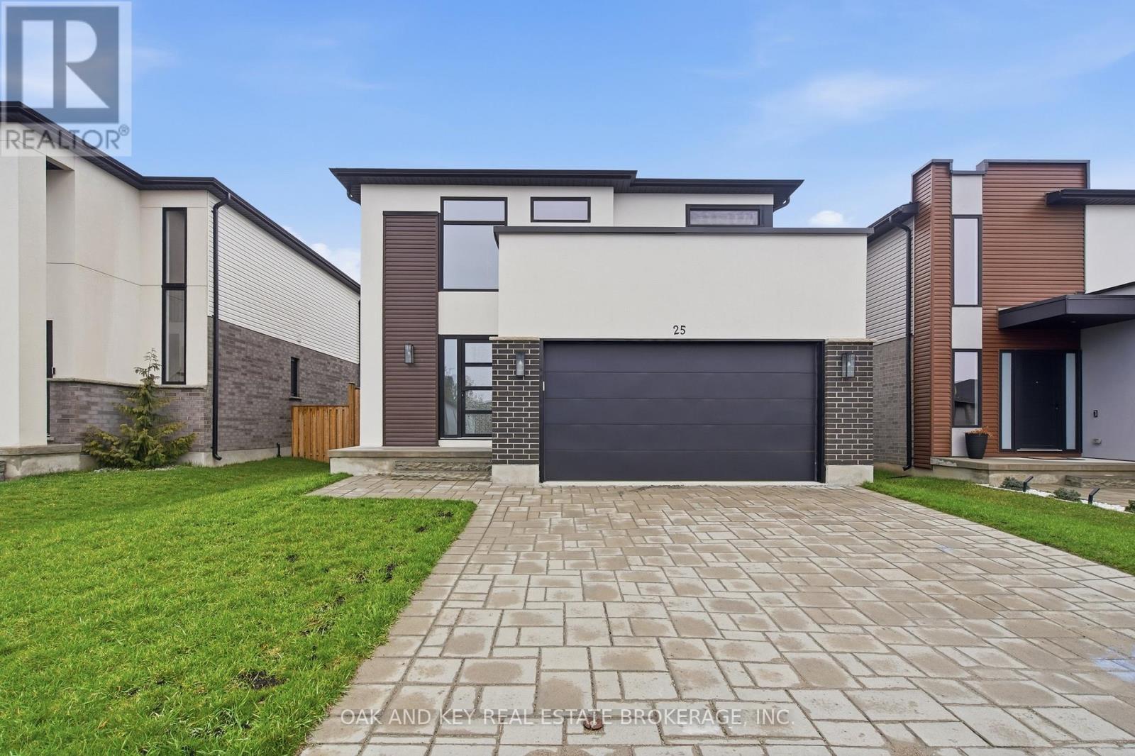For sale: 25 ALEXANDER CIRCLE, Strathroy-Caradoc (SE), Ontario N7G0B4 ...