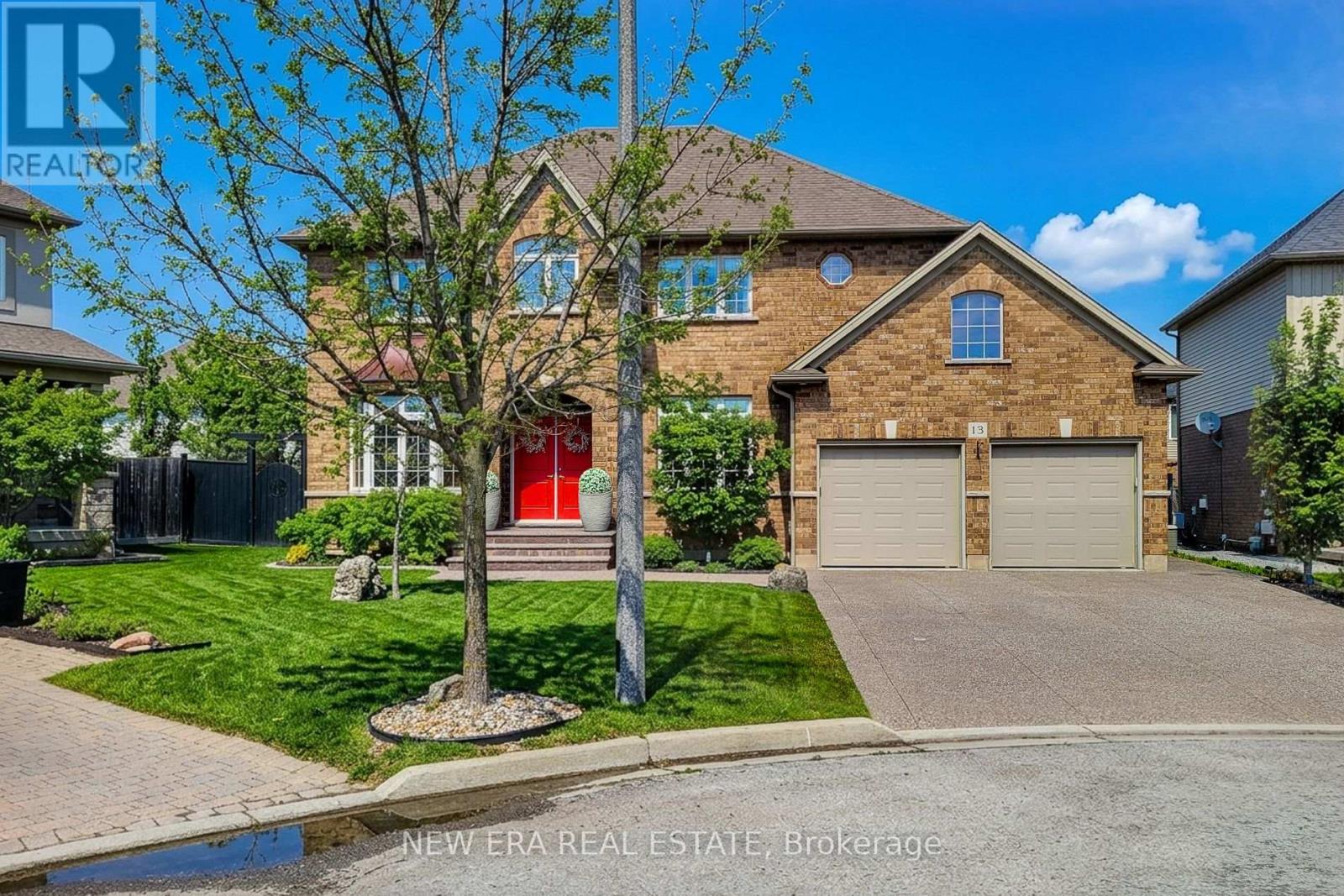 For sale: 13 ALEX GRANT PLACE, St. Catharines (Secord Woods), Ontario ...