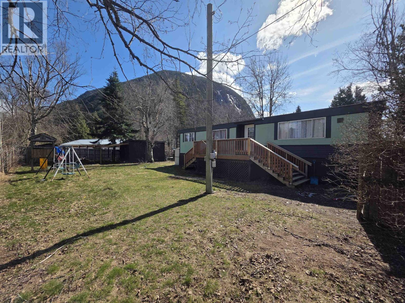 For sale: 3962 HAGEN STREET, Terrace, British Columbia V8G3L5 ...