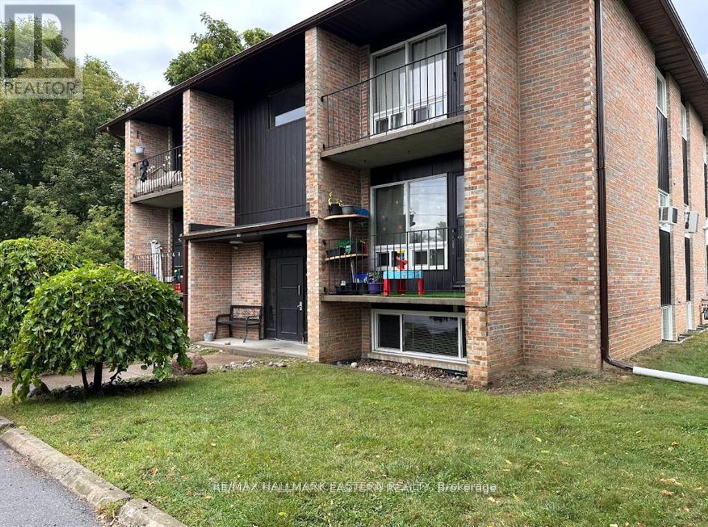 For rent: 204 - 106 LANSDOWNE STREET, Peterborough (Town Ward 3 ...