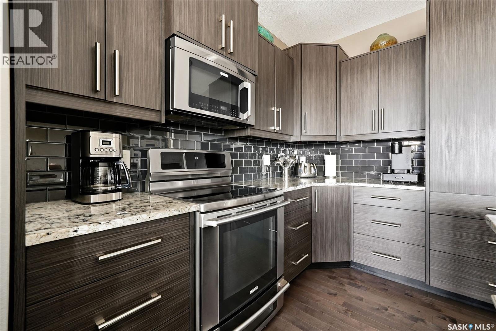 6040 LITTLE PINE LOOP, Regina, Saskatchewan S4X0H5 | REALTOR.ca