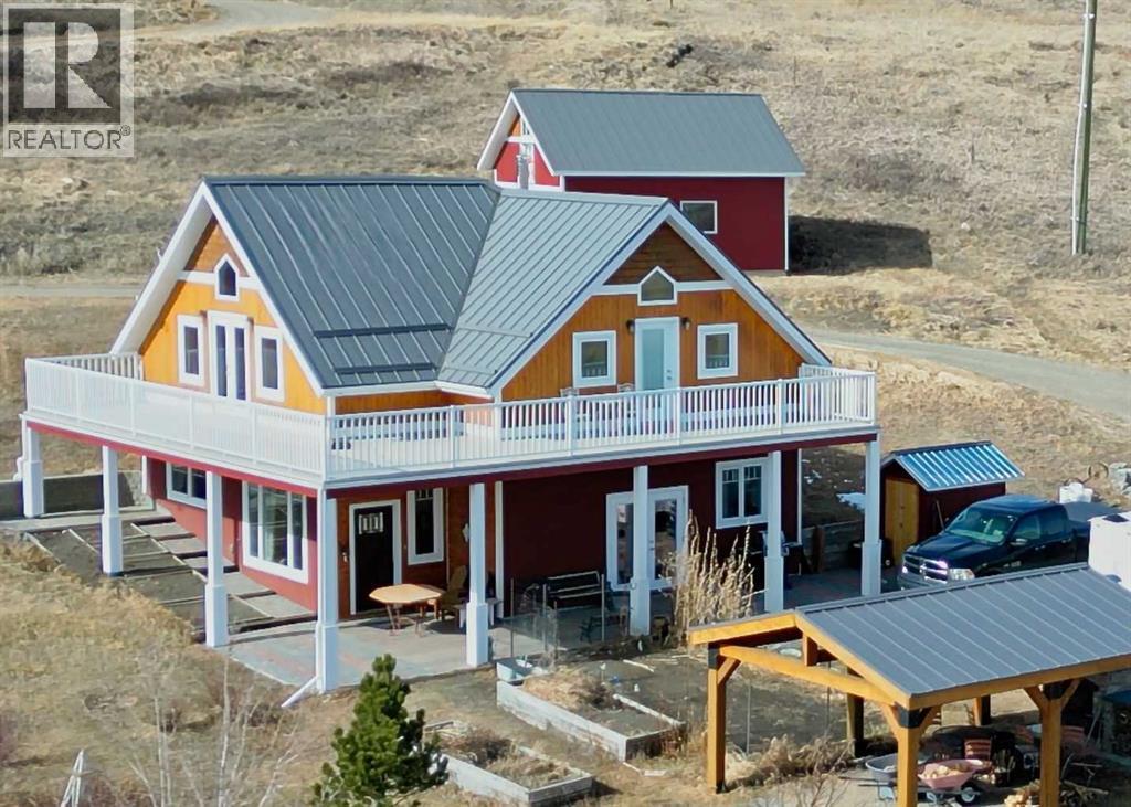 For sale: 42015 RR280, Hill Spring, Alberta T0K1W0 - A2298349 | REALTOR.ca