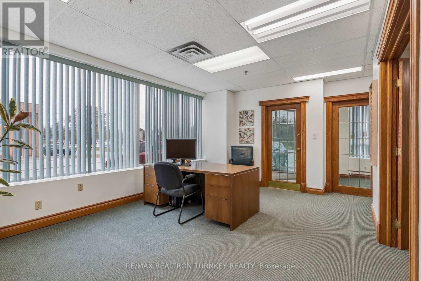 For sale: 13 - 320 HARRY WALKER PARKWAY N, Newmarket (Newmarket ...
