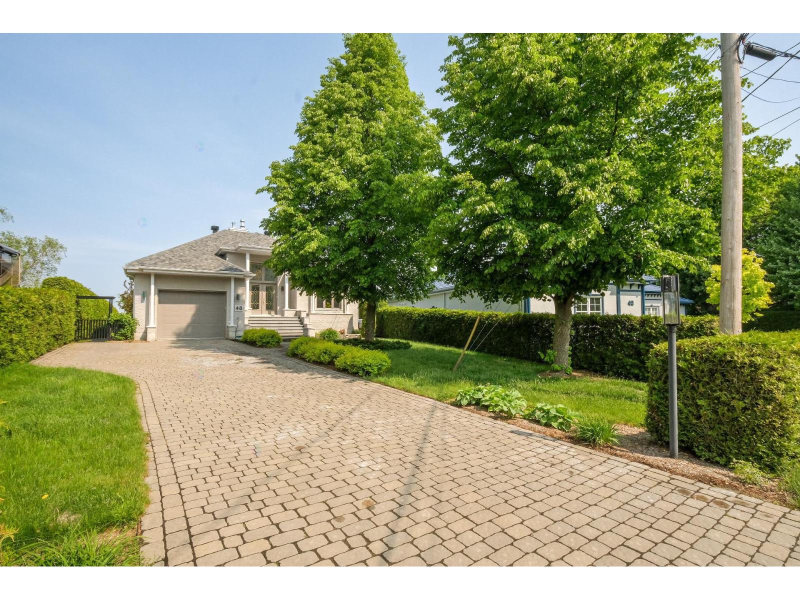 À vendre : 48 Imp. de l'Île, Roxton Pond, Québec J0E1Z0 - 21446011 ...