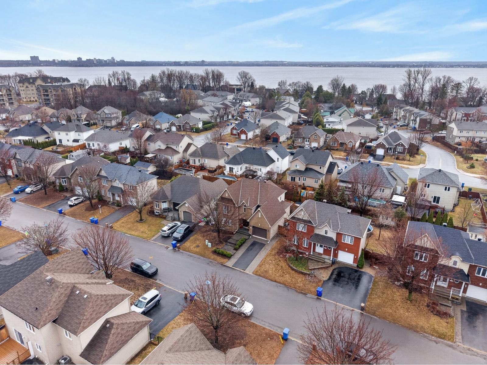 For sale: 26 Rue de Maucaillou, Gatineau (Aylmer), Quebec J9H7R6 ...