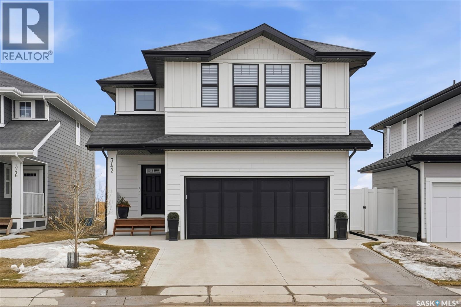 342 Stilling MANOR, Saskatoon, Saskatchewan S7V0Y8 | REALTOR.ca