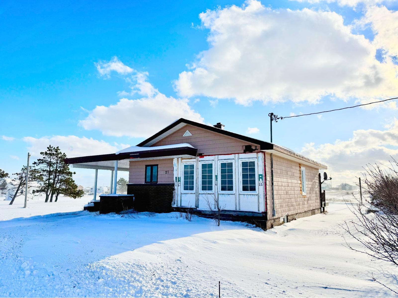 À vendre : 27 Ch. Redger-Noël, Les Îles-de-la-Madeleine, Québec G4T2B6 ...