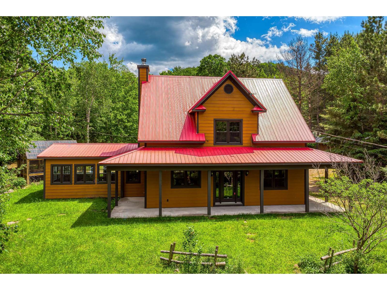 À vendre : 1193 Ch. du Lac-Deligny O., Mandeville, Québec J0K1L0 ...
