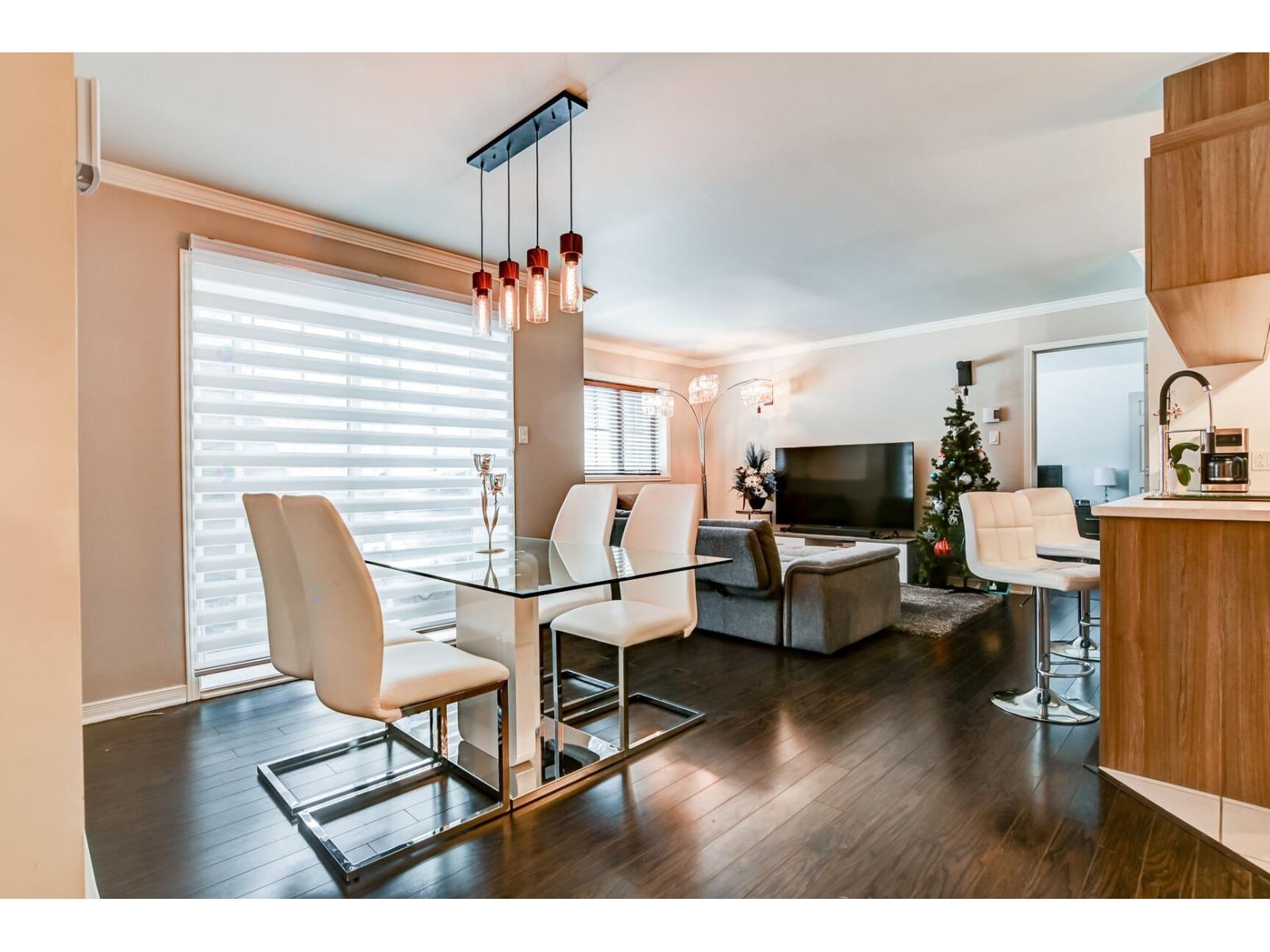 For sale: 8685 Place du Charpentier, #2, Mirabel, Quebec J7N0C1 ...