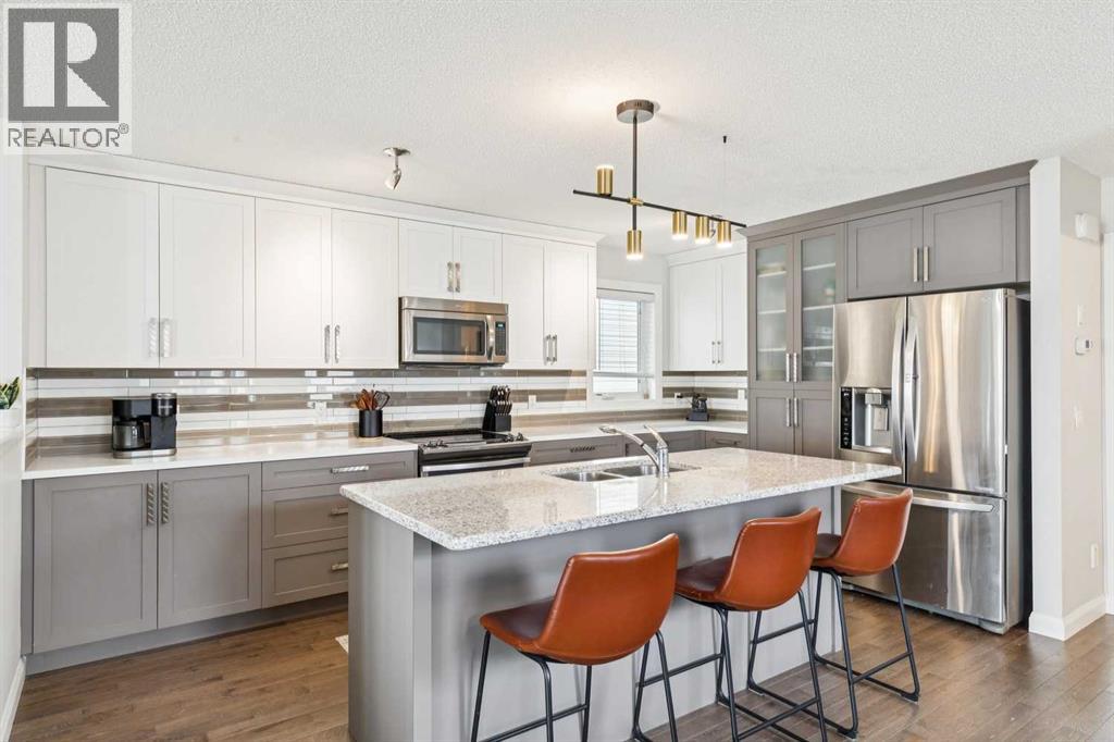 60 Erin Meadow Way SE, Calgary, Alberta T2B3A1 - A2299496 | REALTOR.ca