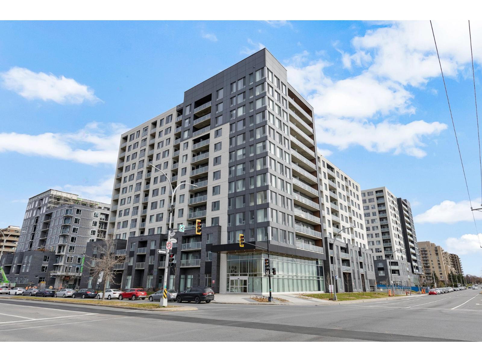 For rent: 3000 Boul. Thimens, #808, Montréal (Saint-Laurent), Quebec ...