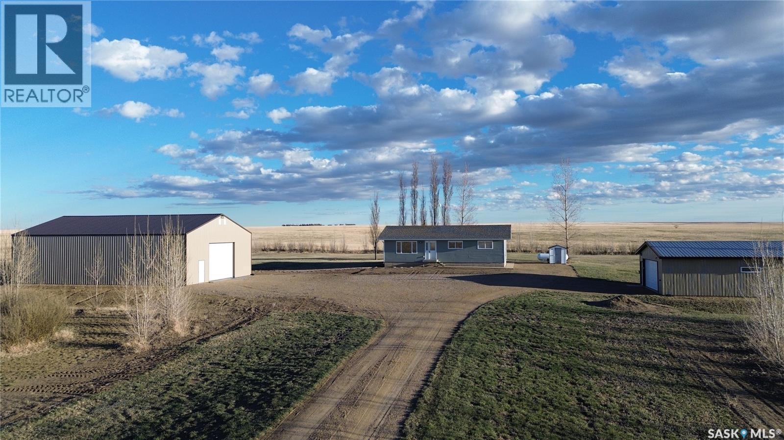For sale: Viker Acres, Saskatchewan Landing Rm No.167, Saskatchewan ...