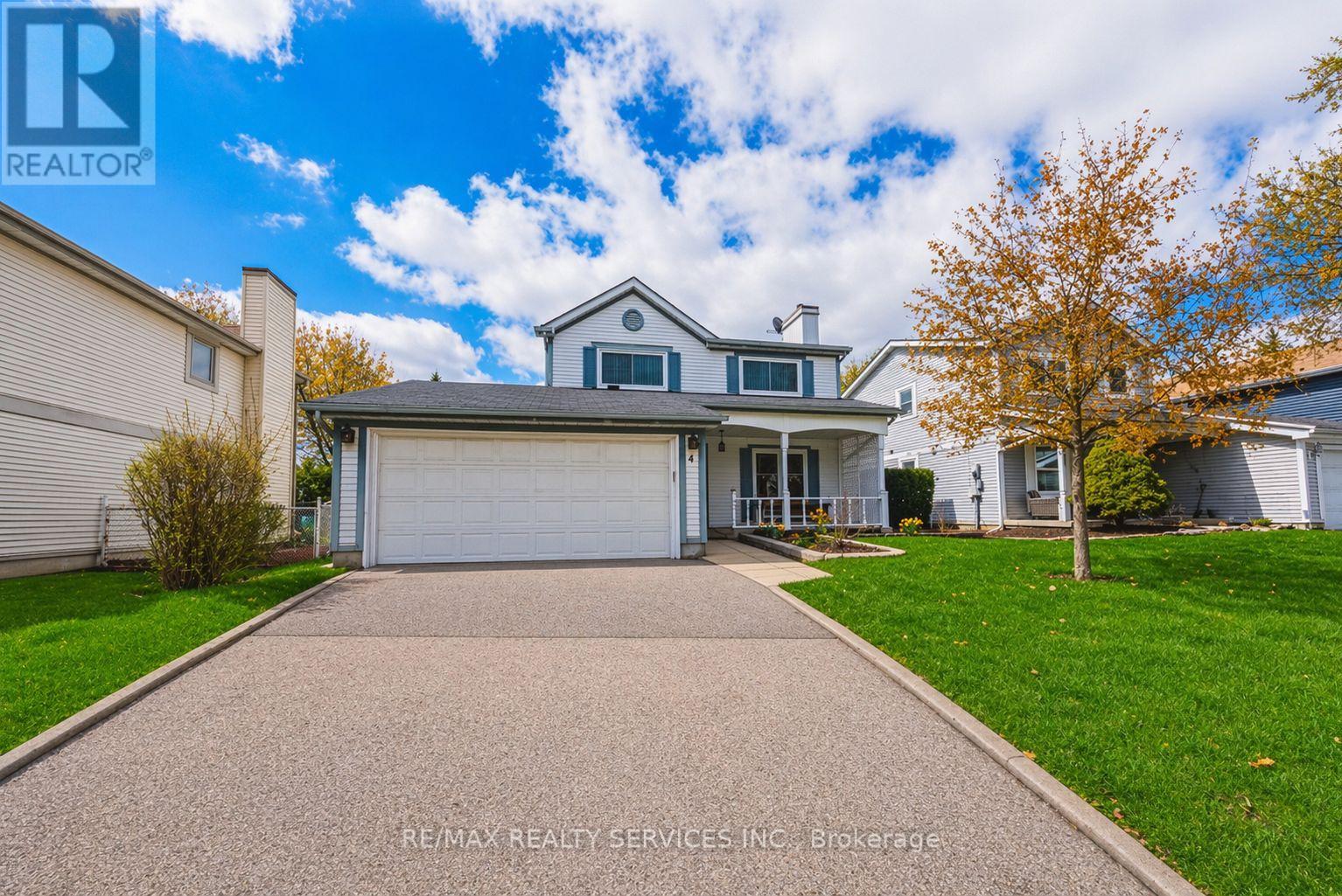 For sale: 4 MOUNT FOREST DRIVE, Brampton (Heart Lake West), Ontario ...