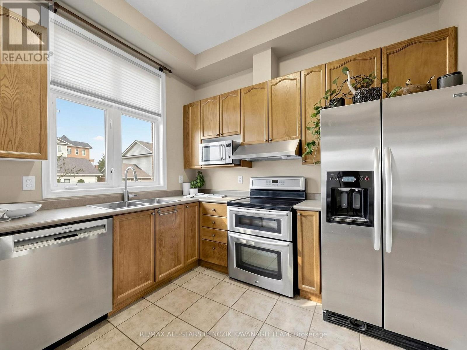 For sale: 225 WALKERVILLE ROAD, Markham (Cornell), Ontario L6B1C6 ...