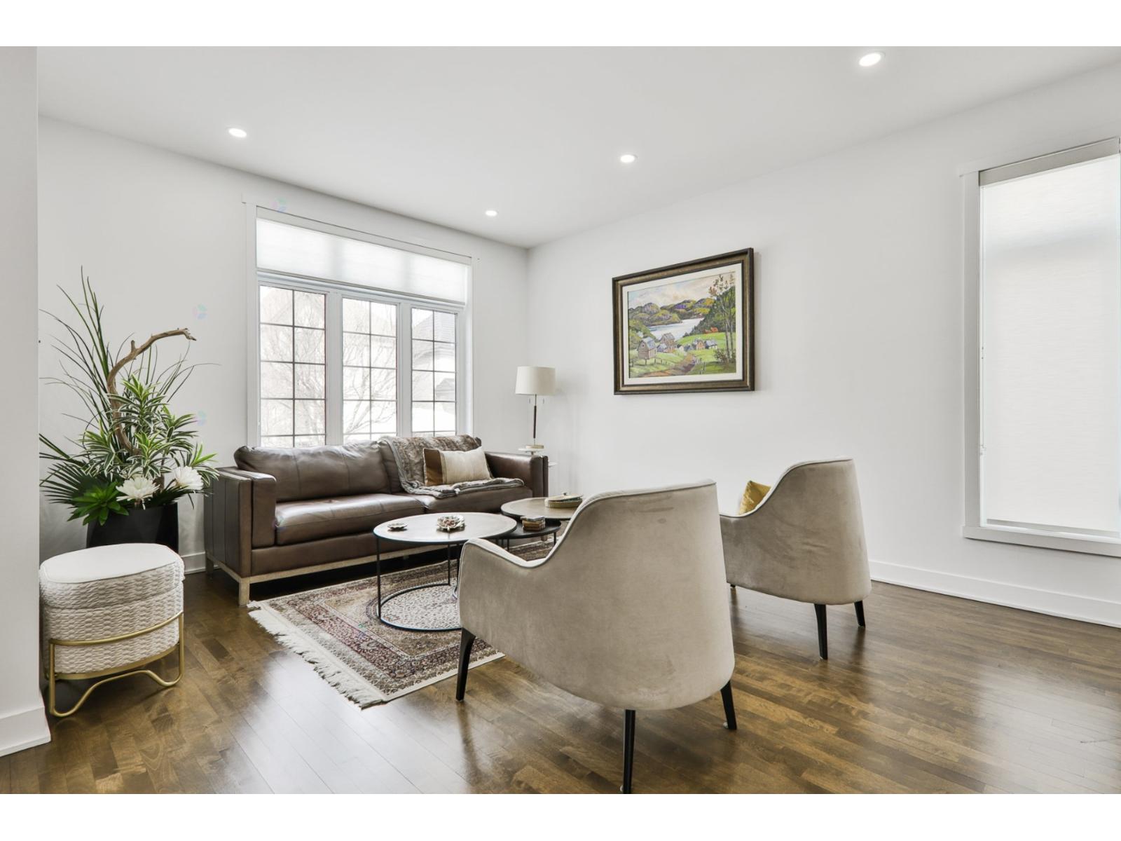 For sale: 3505 Rue Jean-Paul-Sartre, Laval (Chomedey), Quebec H7P0B9 ...