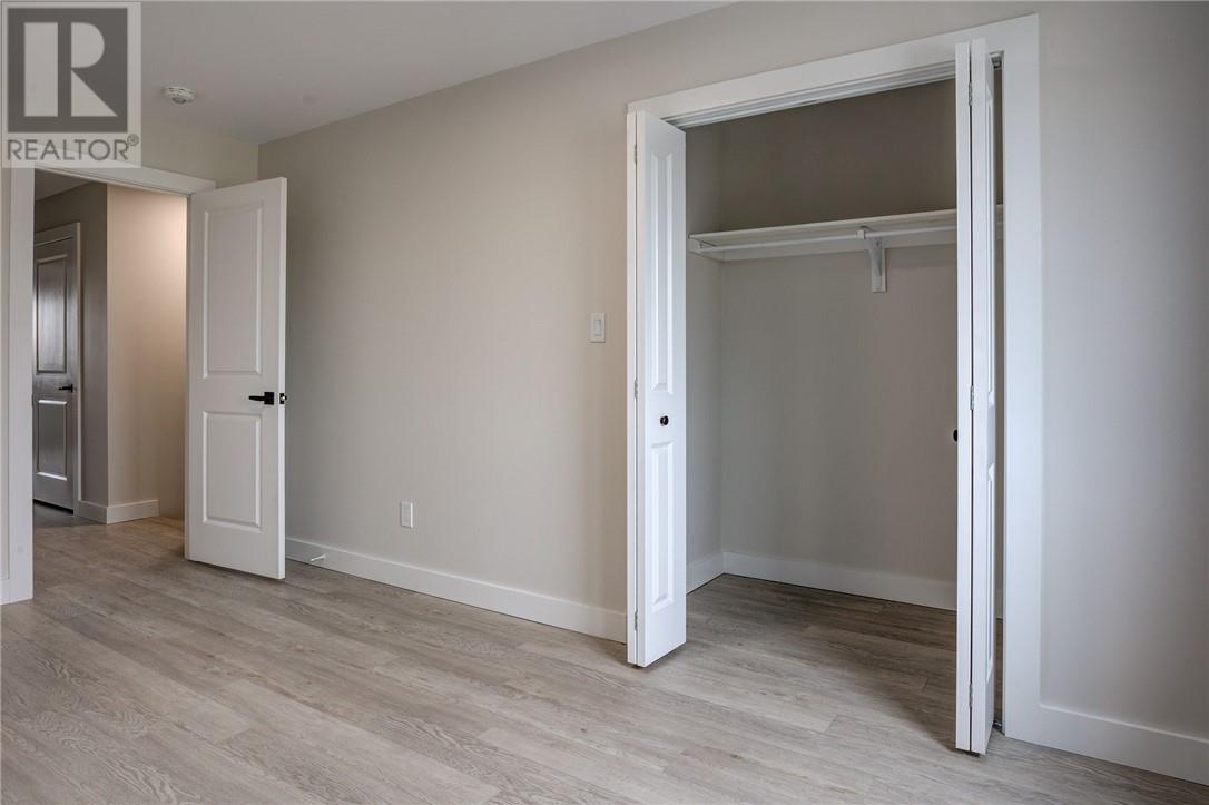 For rent: 633 Notre Dame Unit# 2, Azilda, Ontario P0M1B0 - 2126339 ...