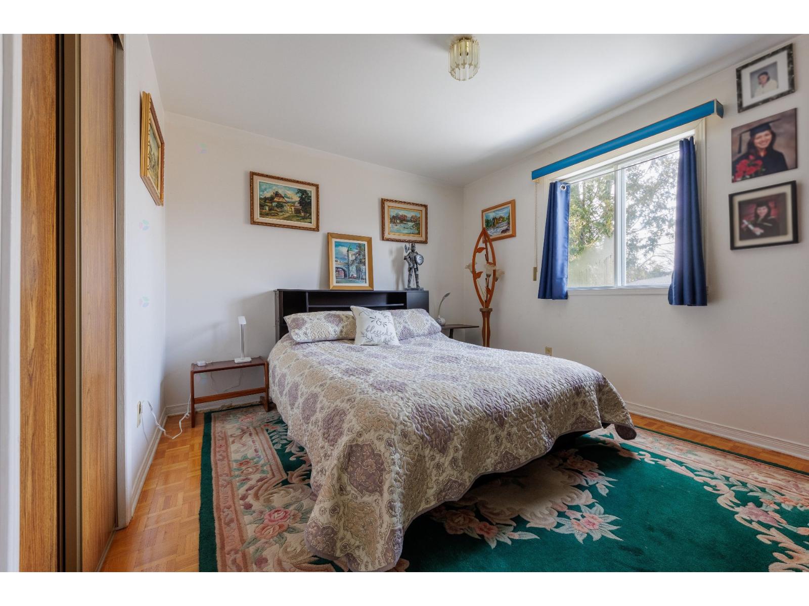 For sale: 205 Rue Roger-Pilon, Dollard-des-Ormeaux, Quebec H9G2W8 ...
