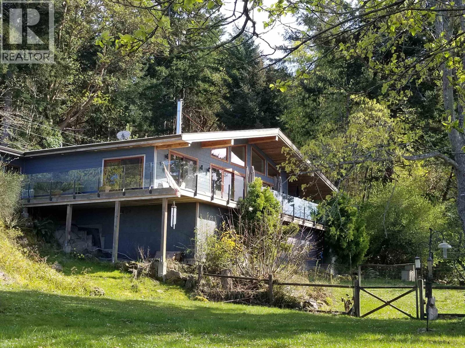 For sale: 495 DEACON LANE, Galiano Island, British Columbia V0N1P0 ...