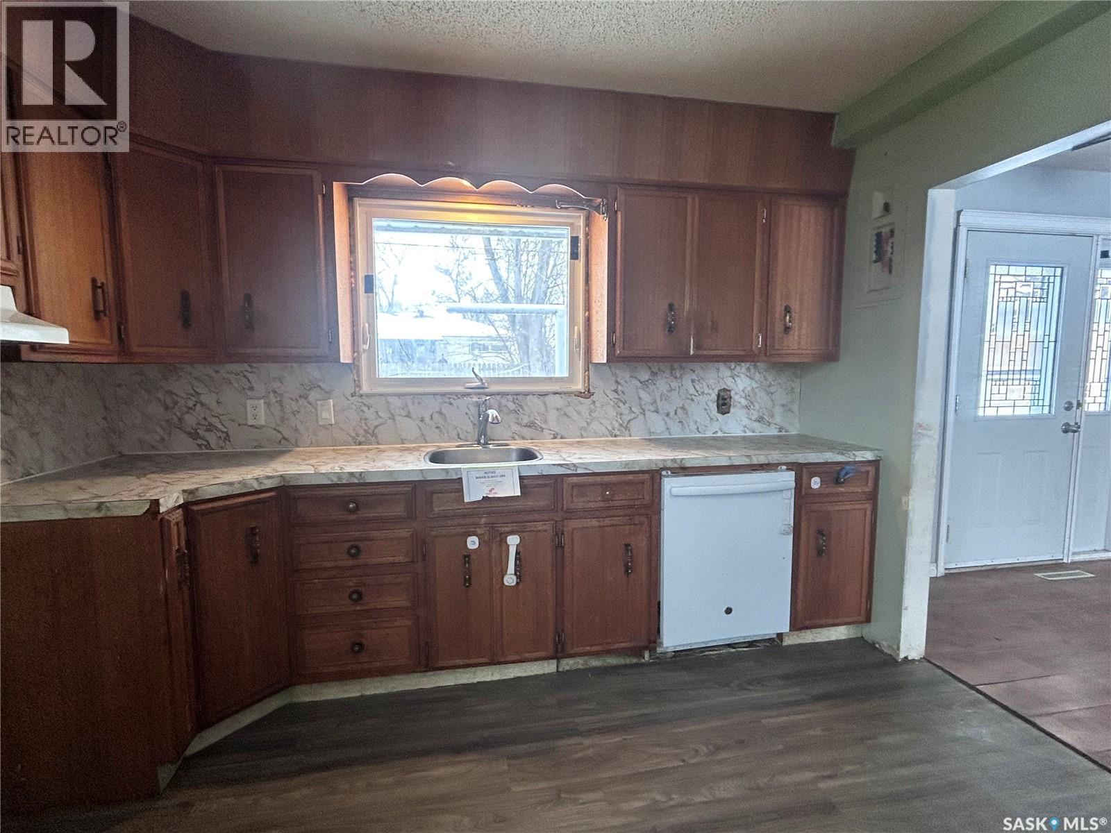 1523 Thorn CRESCENT, Estevan, Saskatchewan S4A1V7 | REALTOR.ca