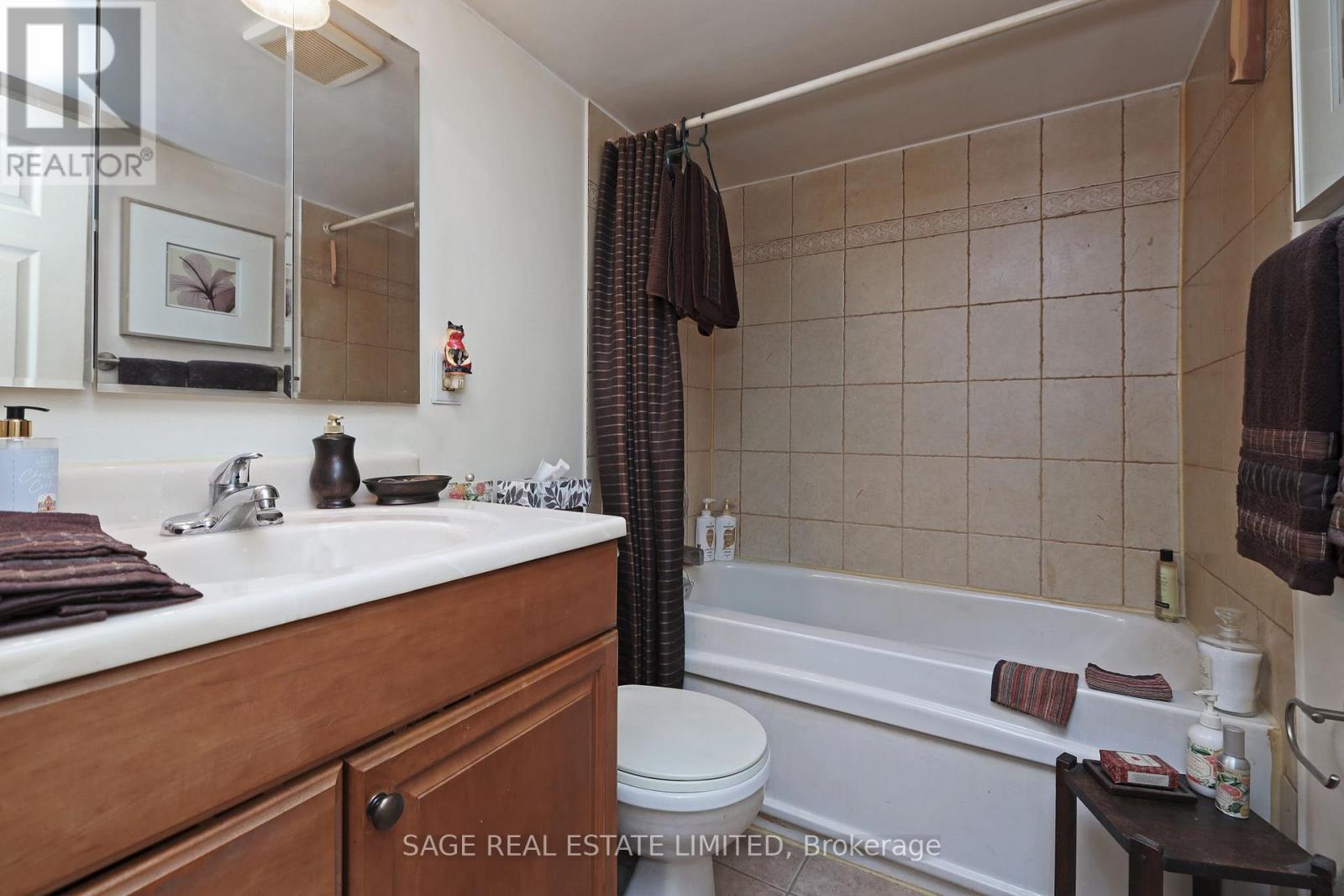 For sale: 804 - 5949 YONGE STREET, Toronto (Newtonbrook East), Ontario ...