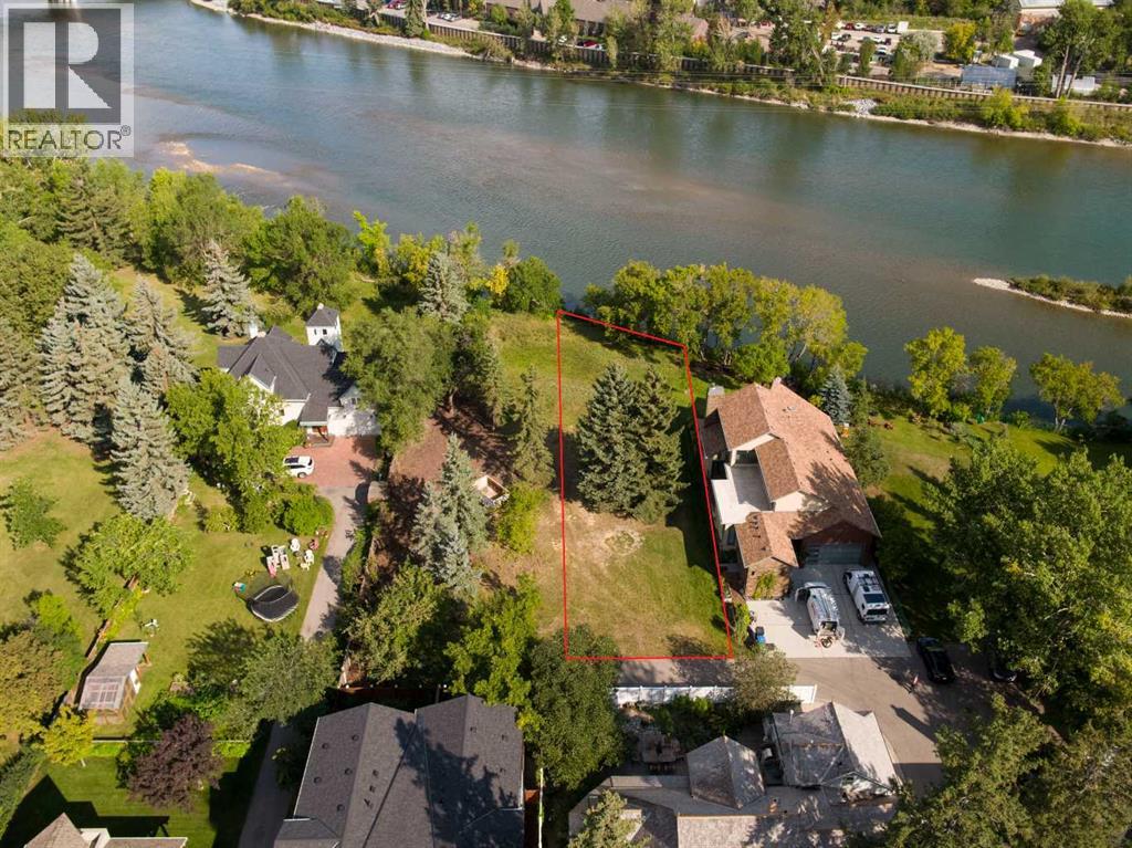 For sale: 10 Major Stewart Lane SE, Calgary, Alberta T2G5R6 - A2296730 ...