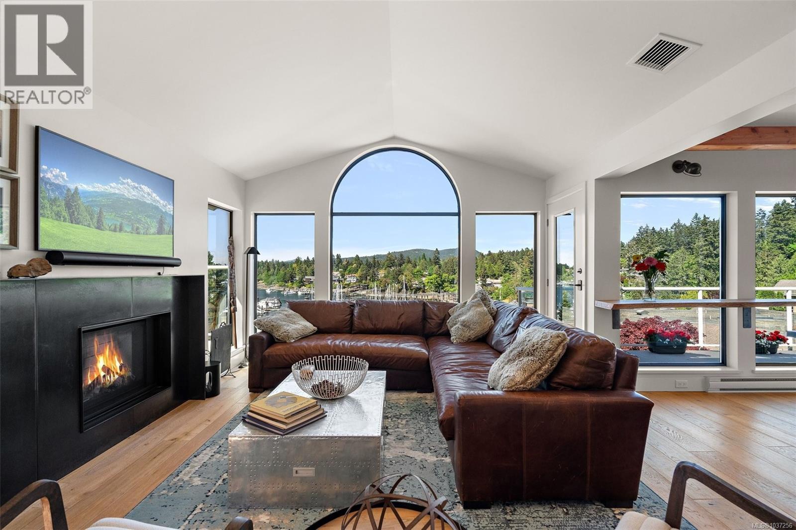 For sale: 702 6880 Wallace Dr, Central Saanich, British Columbia V8M1N8 ...
