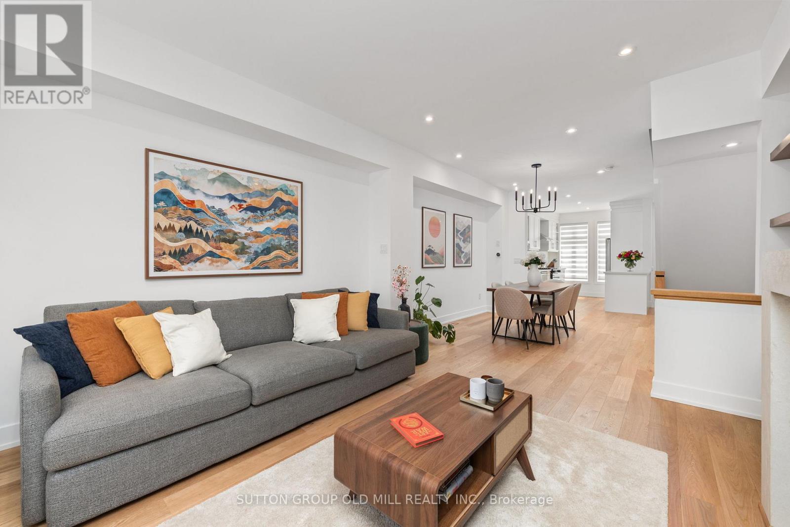 For sale: 42 FURROW LANE, Toronto (Islington-City Centre West), Ontario ...