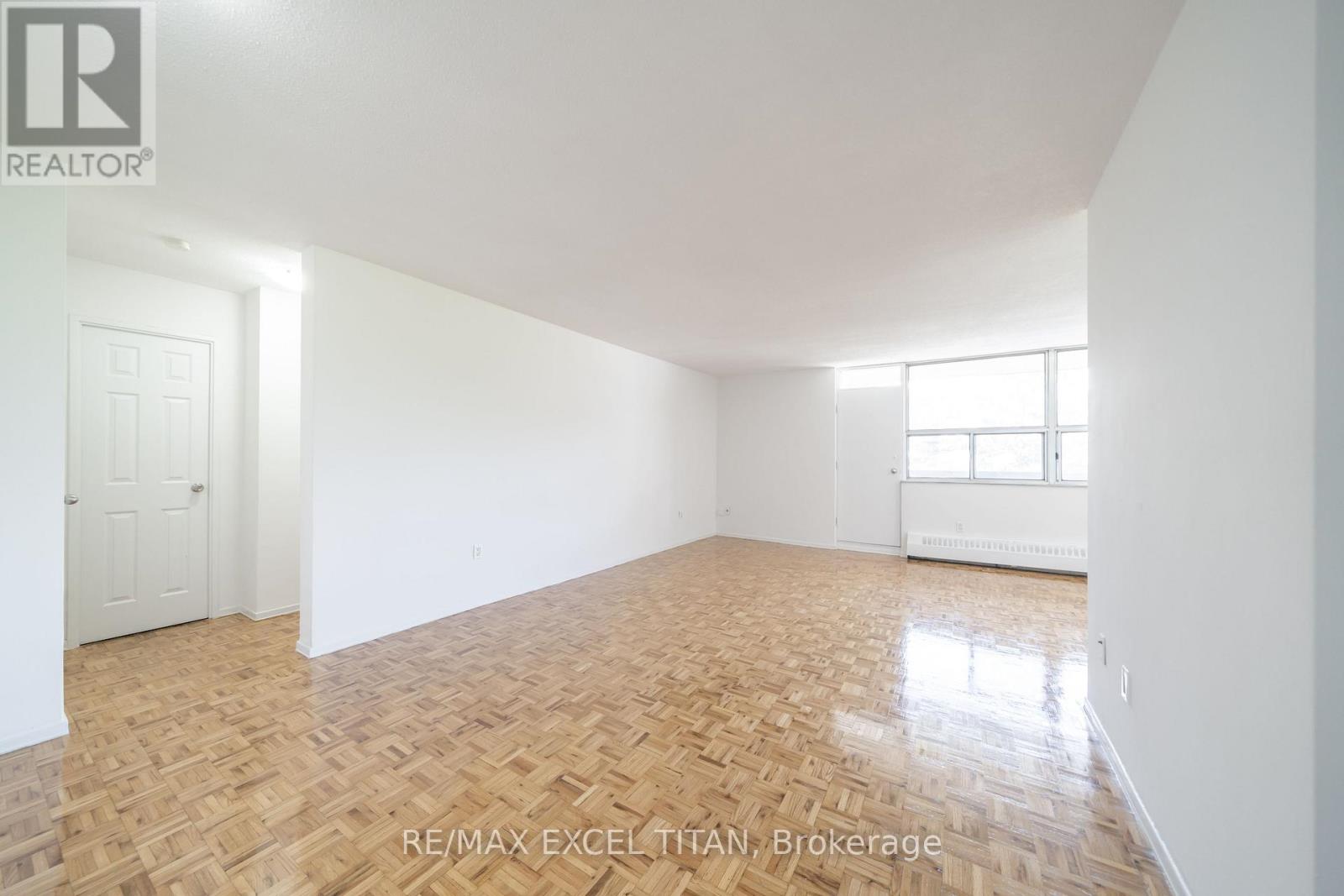 For rent: 412 - 5 GLAMORGAN AVENUE, Toronto (Dorset Park), Ontario ...