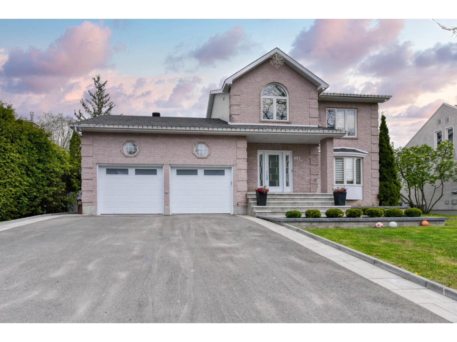 For sale: 485 Rue de l'Érablière, Rosemère, Quebec J7A4M4 - 23539102 ...