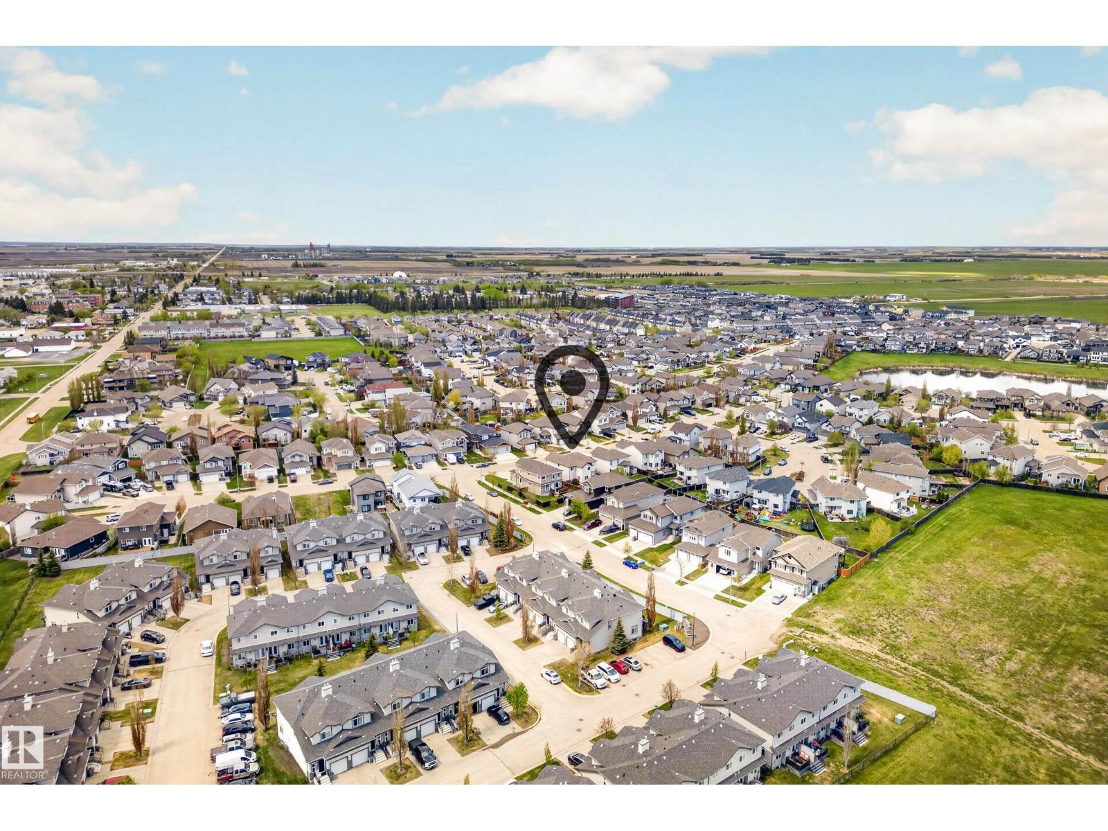 For sale: 10203 96 ST, Morinville, Alberta T8R0B5 - E4489442 | REALTOR.ca
