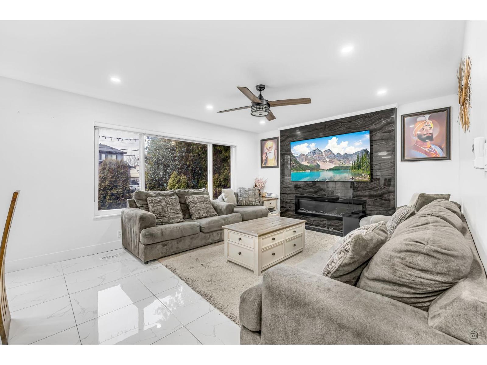 For sale: 11761 92 AVENUE, Delta, British Columbia V4C3L3 - R3126061 ...