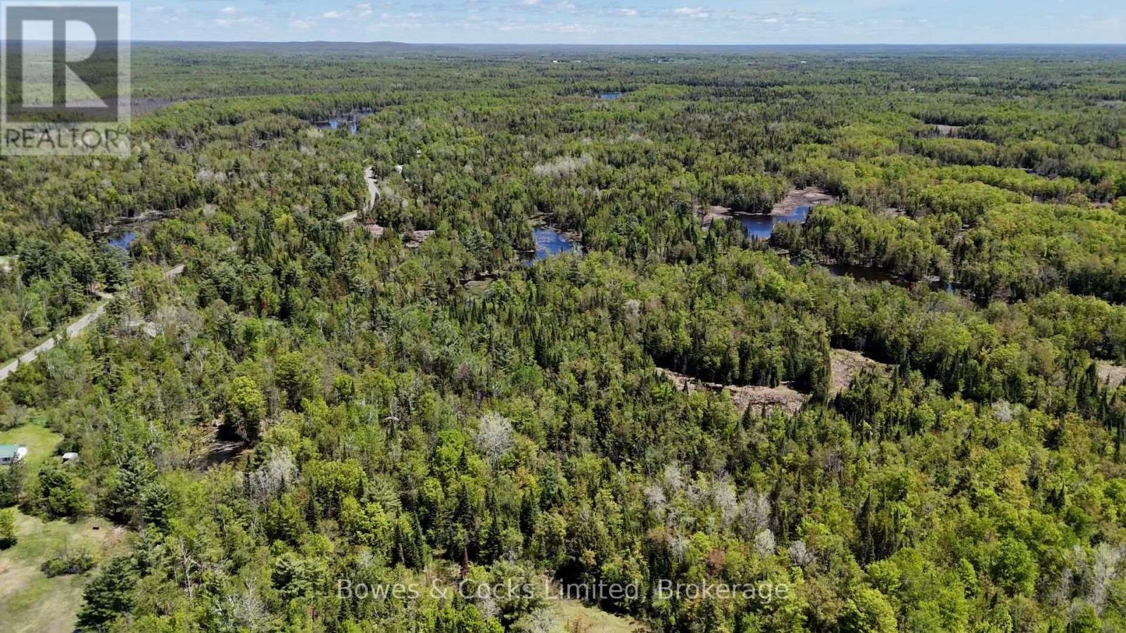 For sale: 70 BANNOCKBURN ROAD, Madoc, Ontario K0K1Y0 - X13161872 ...