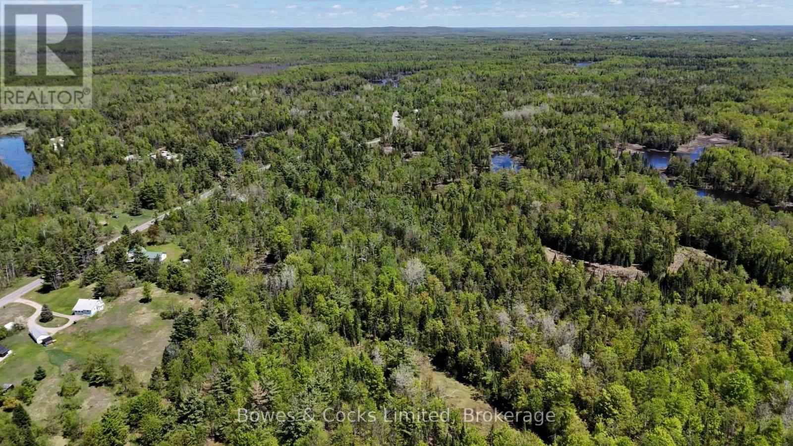 For sale: 70 BANNOCKBURN ROAD, Madoc, Ontario K0K1Y0 - X13161872 ...