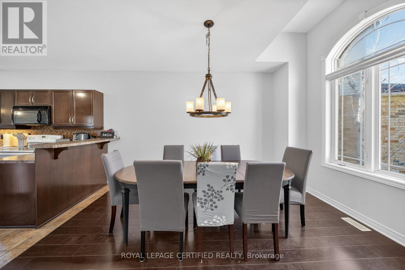 For sale: 91 CANDLEWOOD DRIVE, Hamilton (Stoney Creek Mountain ...