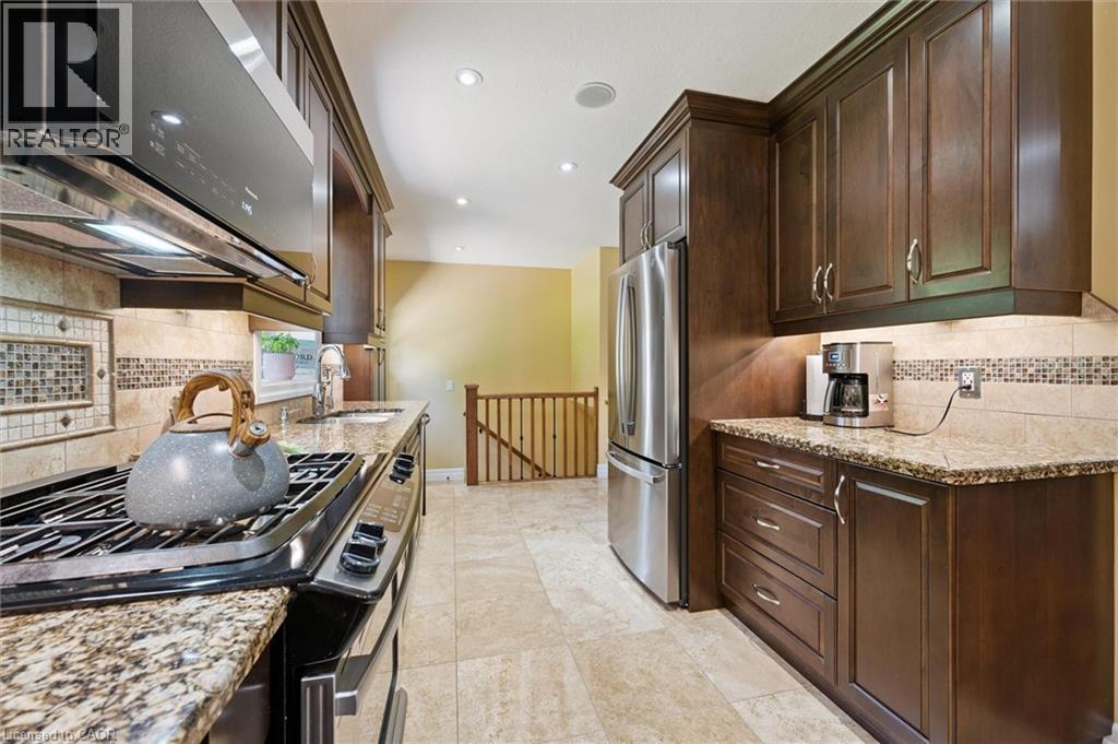 For sale: 57 MARGARET Avenue S, Waterloo, Ontario N2J2C8 - 40831150 ...