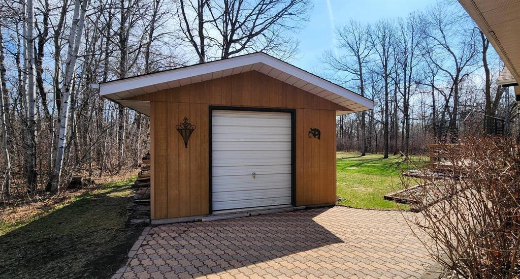 For sale: 17 Nicklaus Close, Gimli Rm, Manitoba R0C2W0 - 202611569 ...