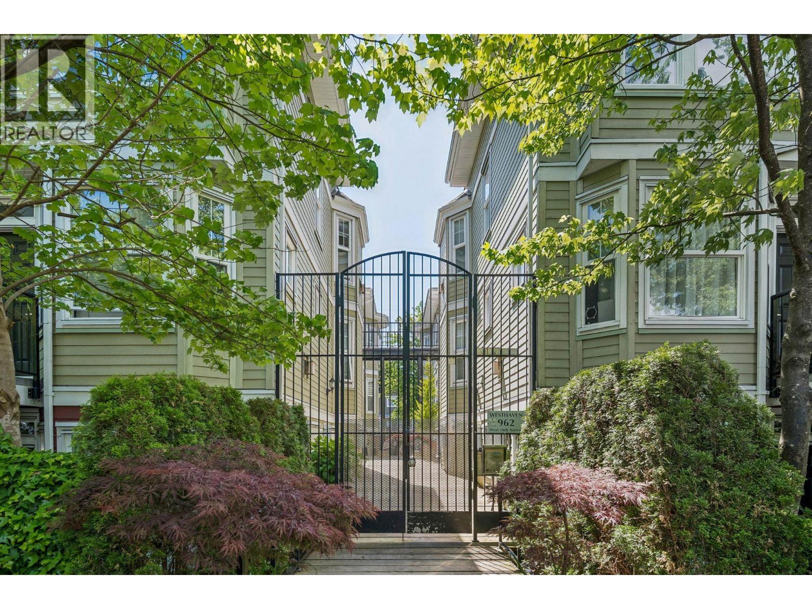 For sale: 305 962 W 16TH AVENUE, Vancouver, British Columbia V5Z1T2 ...
