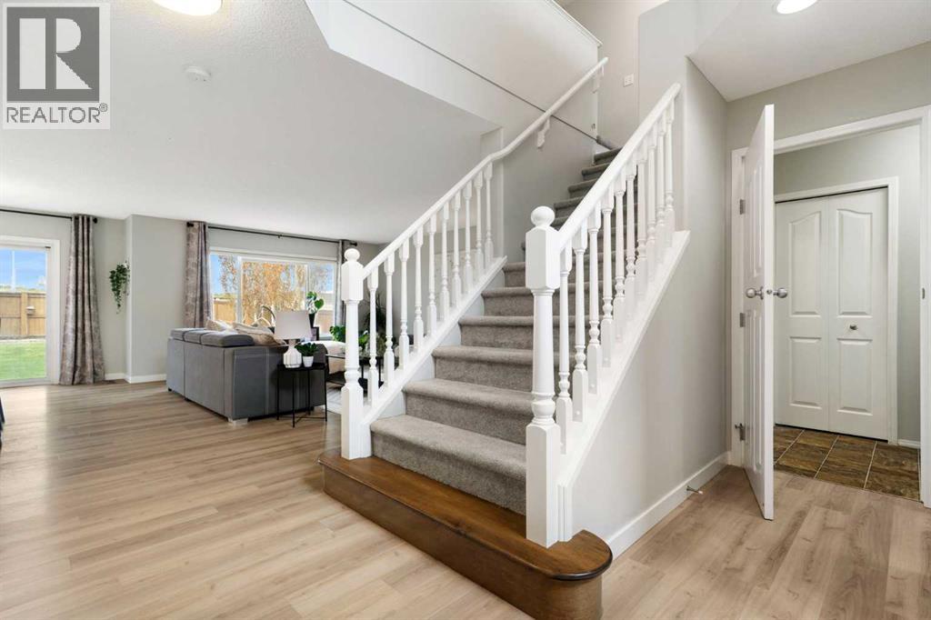 164 Royal Oak Heights NW, Calgary, Alberta T3G5V3 - A2314524 | REALTOR.ca