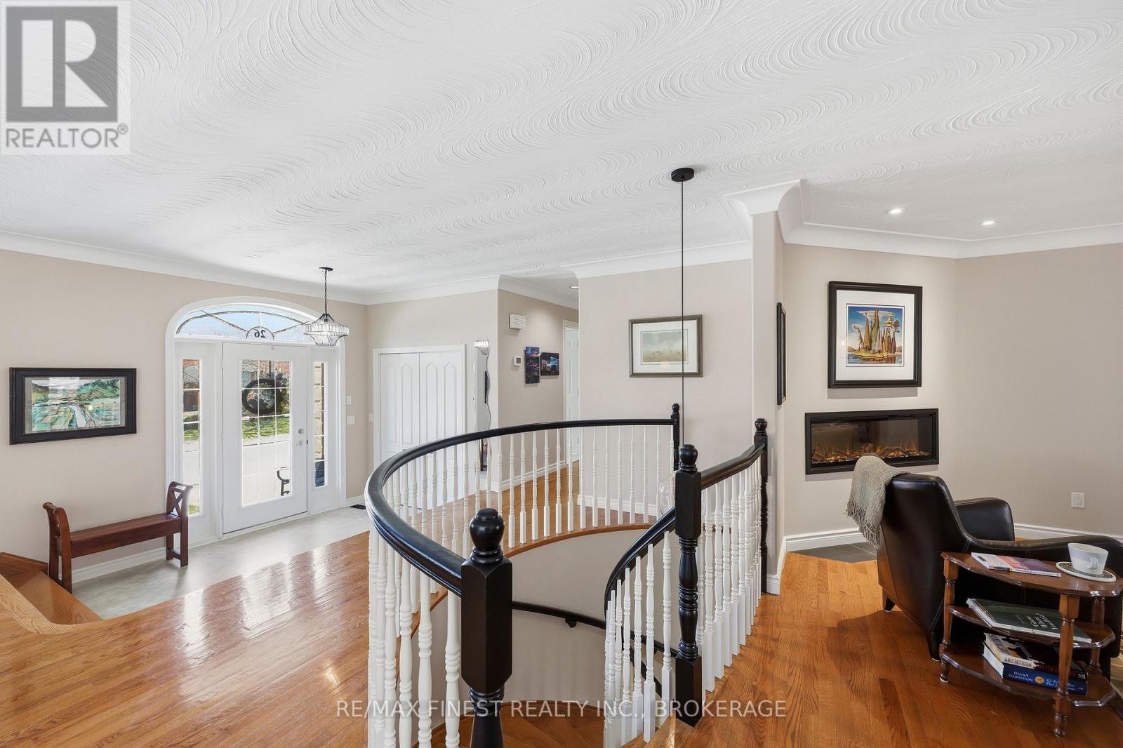 For sale: 26 KENWOODS CIRCLE, Kingston (Kingston East (Incl Barret Crt ...