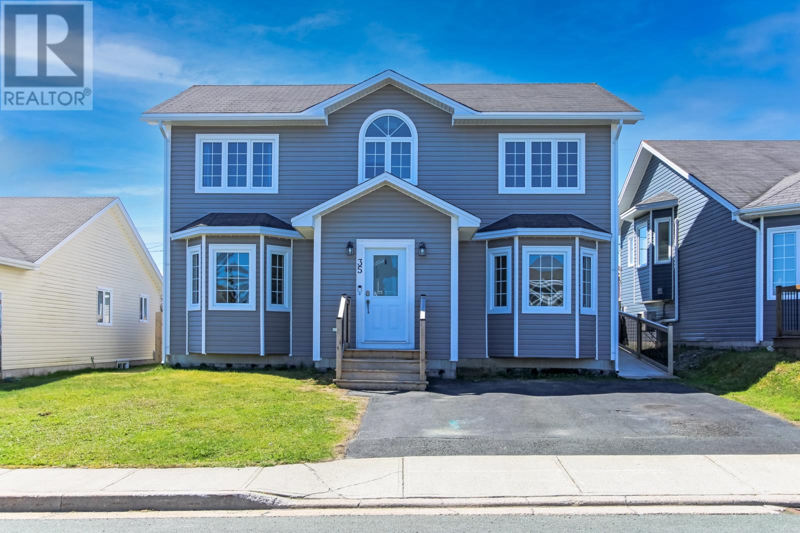 For sale: 35 Navajo Street, St. John's, Newfoundland & Labrador A1A0B9 ...