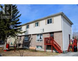 For sale: 80 MATACHEWAN ROAD, Manitouwadge, Ontario P0T0A6 - X13175730 ...