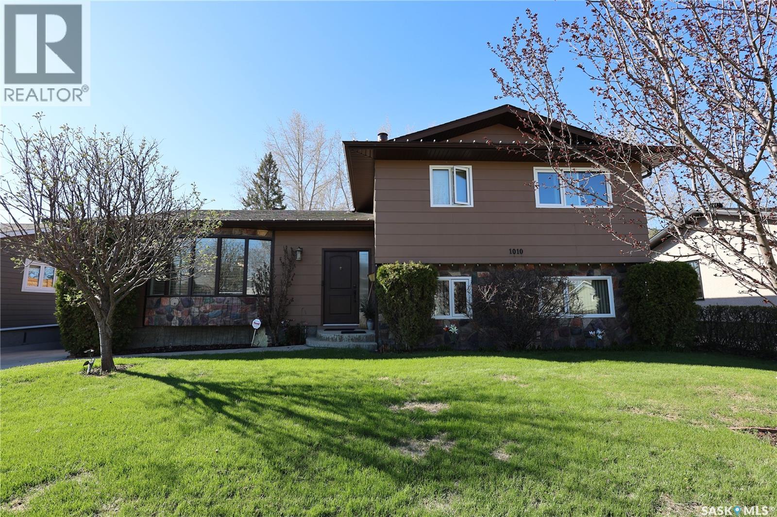 À vendre : 1010 Woodman CRESCENT, Prince Albert, Saskatchewan S6V6L6 ...
