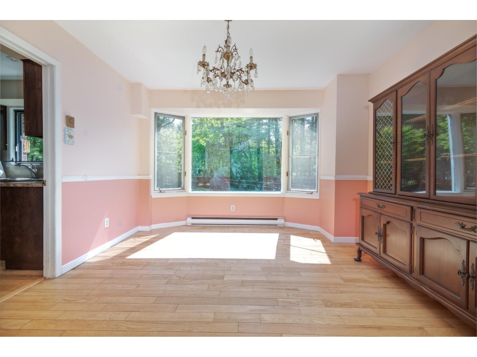For sale: 2678 Rue Pommel, Saint-Lazare, Quebec J7T2B1 - 22372377 ...