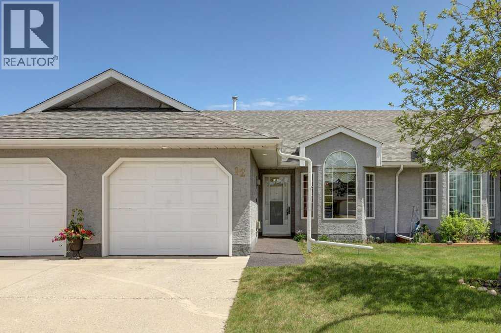For sale: 12 Parklane Place, Strathmore, Alberta T1P1K7 - A2314431 ...