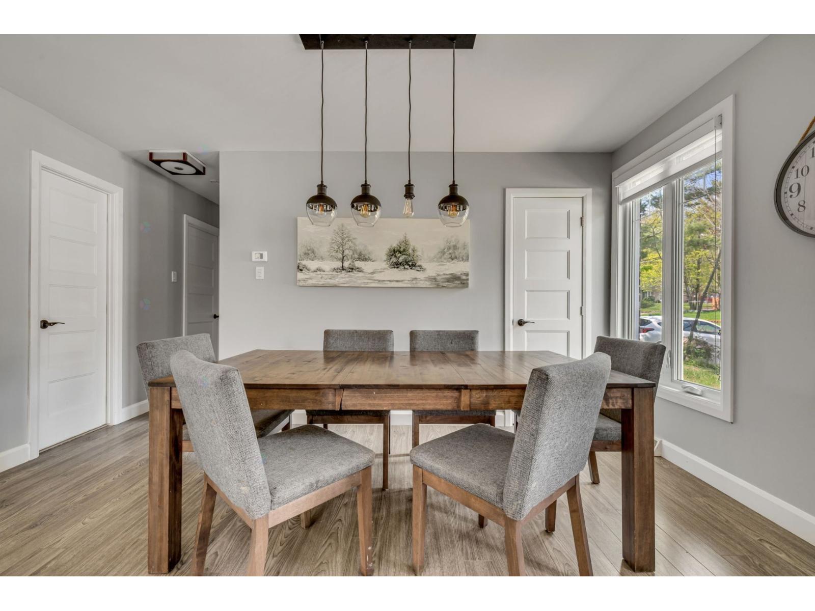 À vendre : 23 Rue du Père-Chabanel, Québec (La Haute-Saint-Charles ...