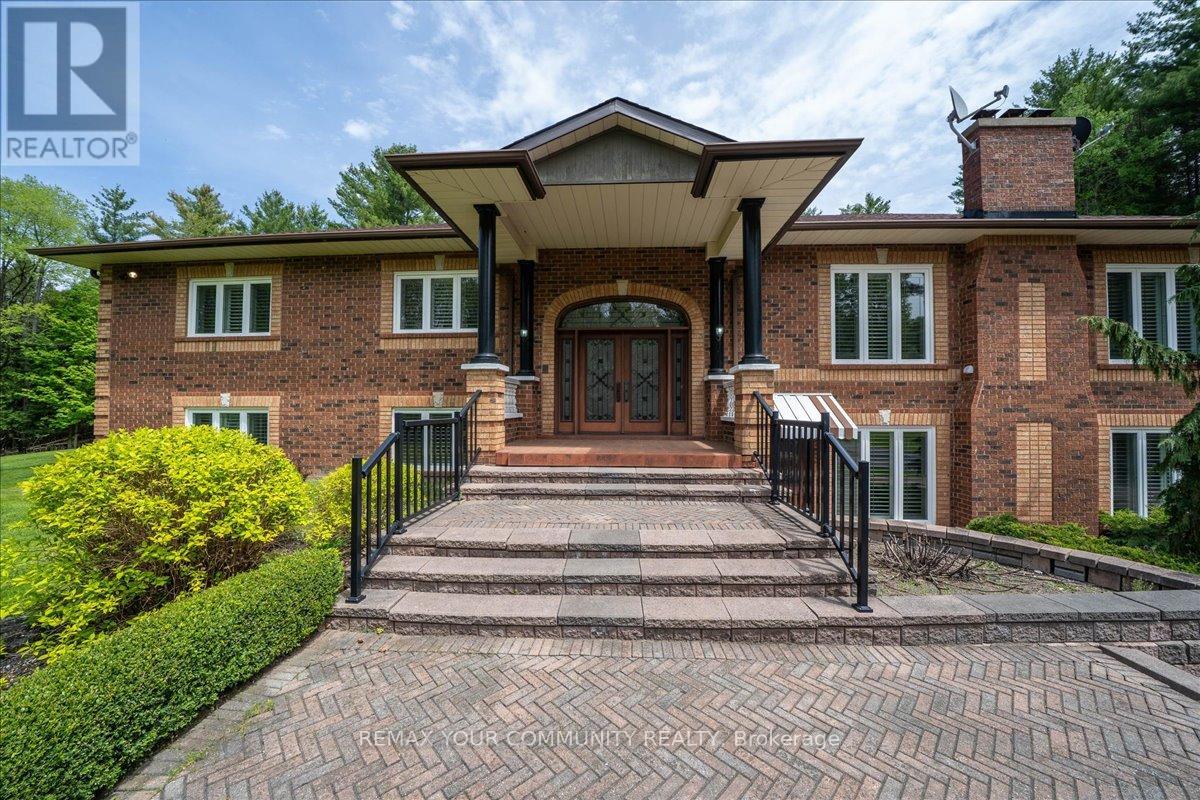 For sale: 8339 FINNERTY SIDE ROAD, Caledon, Ontario L0N1E0 - W13197086 ...